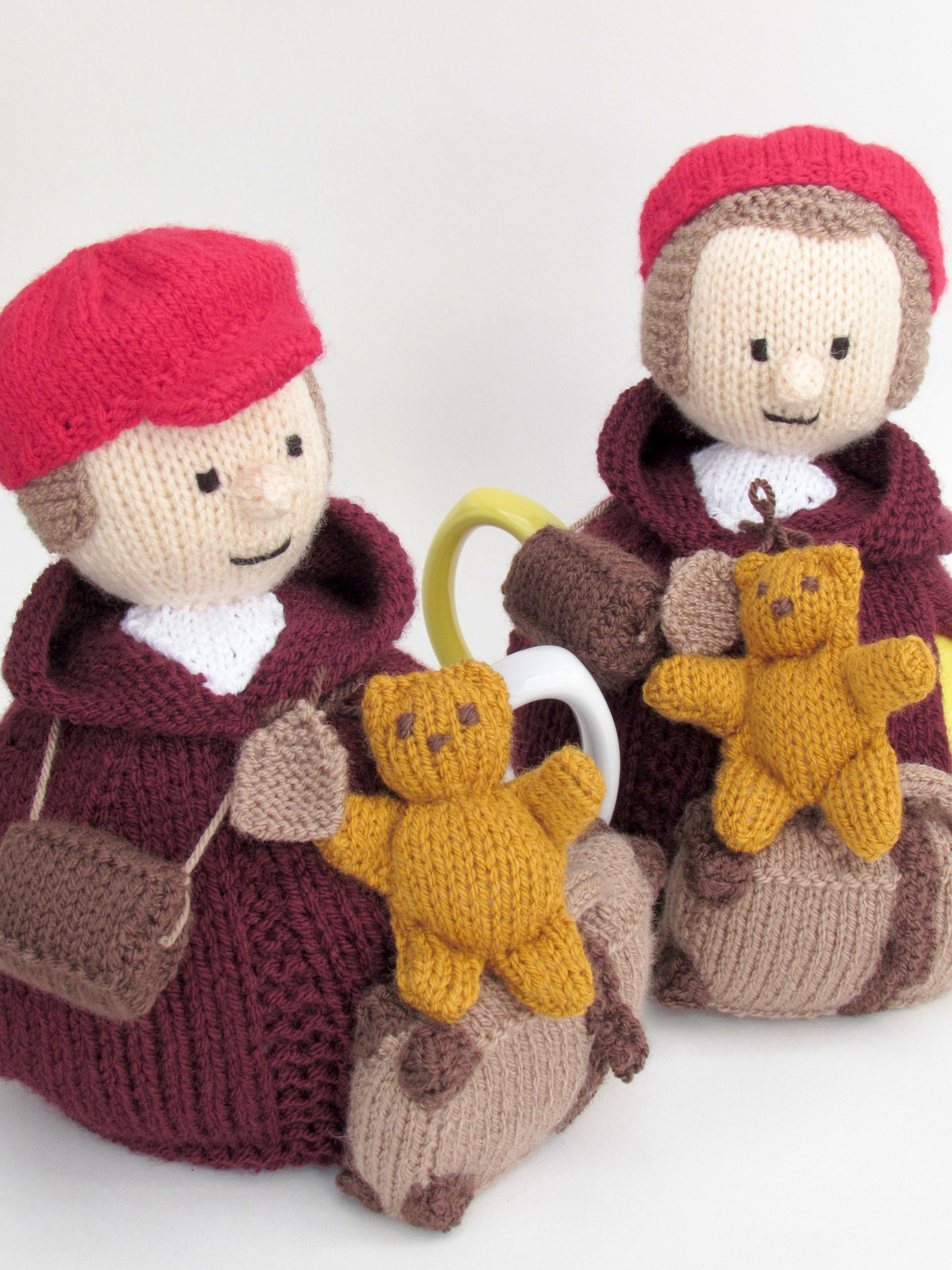 World War Two Evacuee Tea Cosy Knitting Pattern